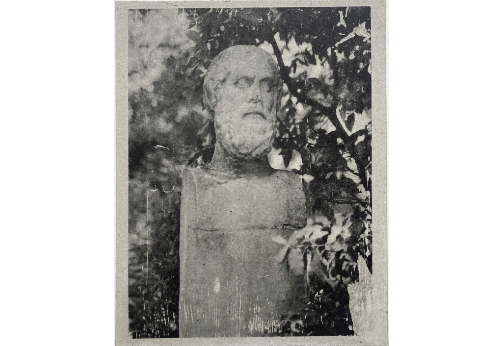 Petit hermae 8 par Charlotte Bovy - Amelie, Maison d'art